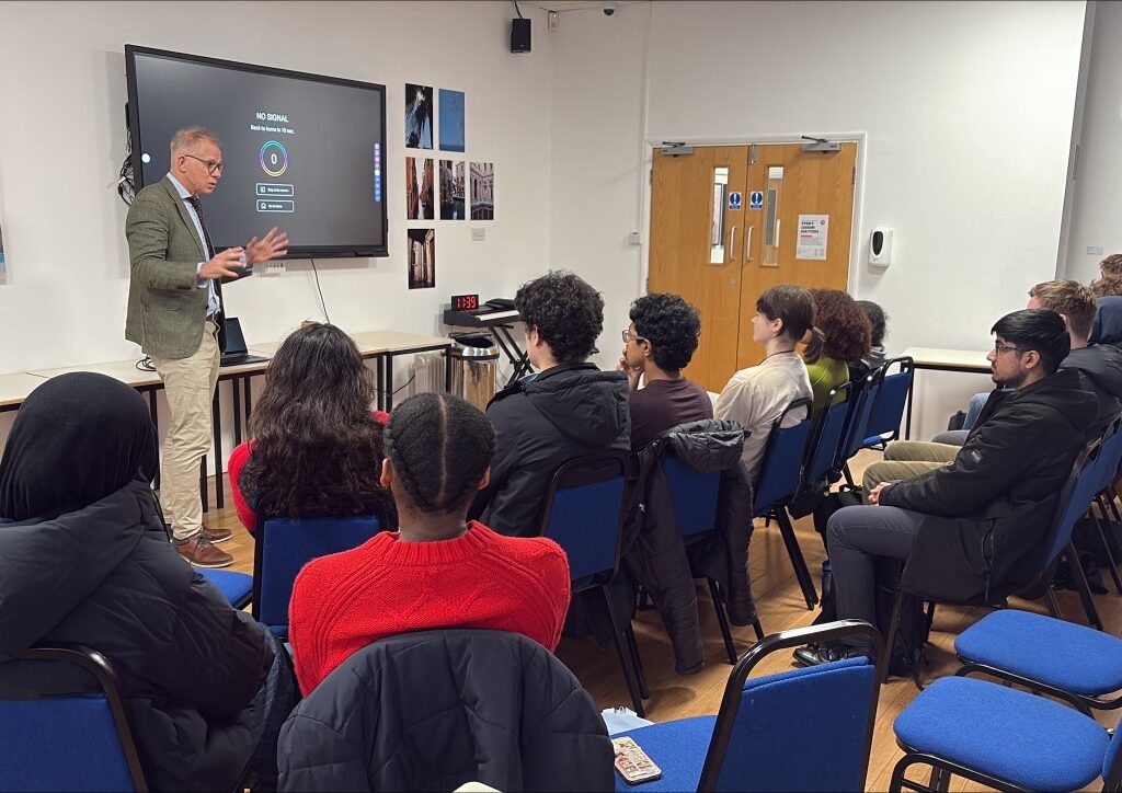 From Oncology to Global Health: Lessons from Professor Robert Thomas ...